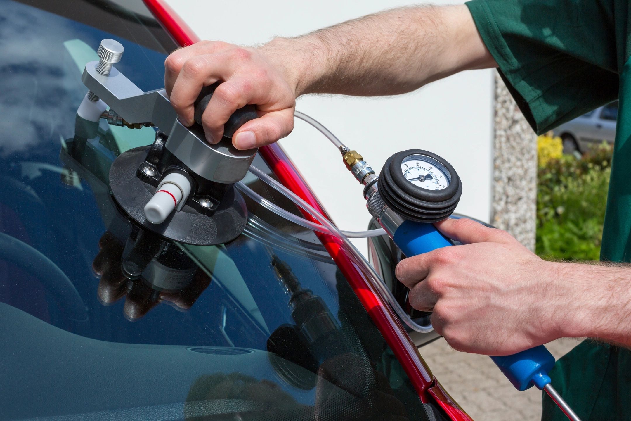 Windshield Repair - Hour Auto Glass